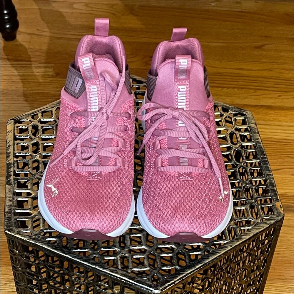 New Puma Women Pink Sneakers - Gem